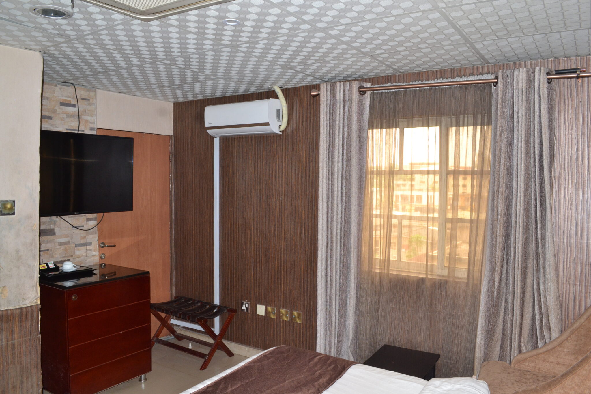 Classic Rooms – Valley Front View Hotel